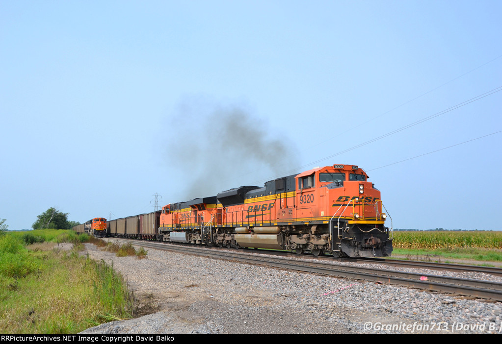BNSF 9320